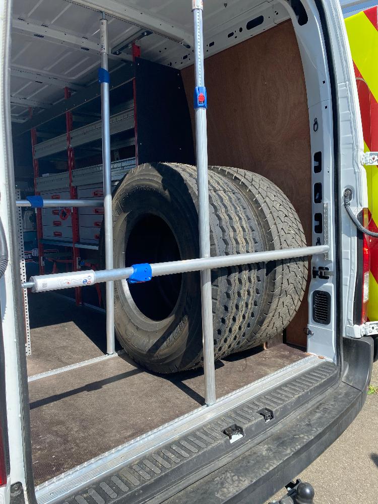 Aluminium Shoring Pole 1550-2050 – Cape Direct